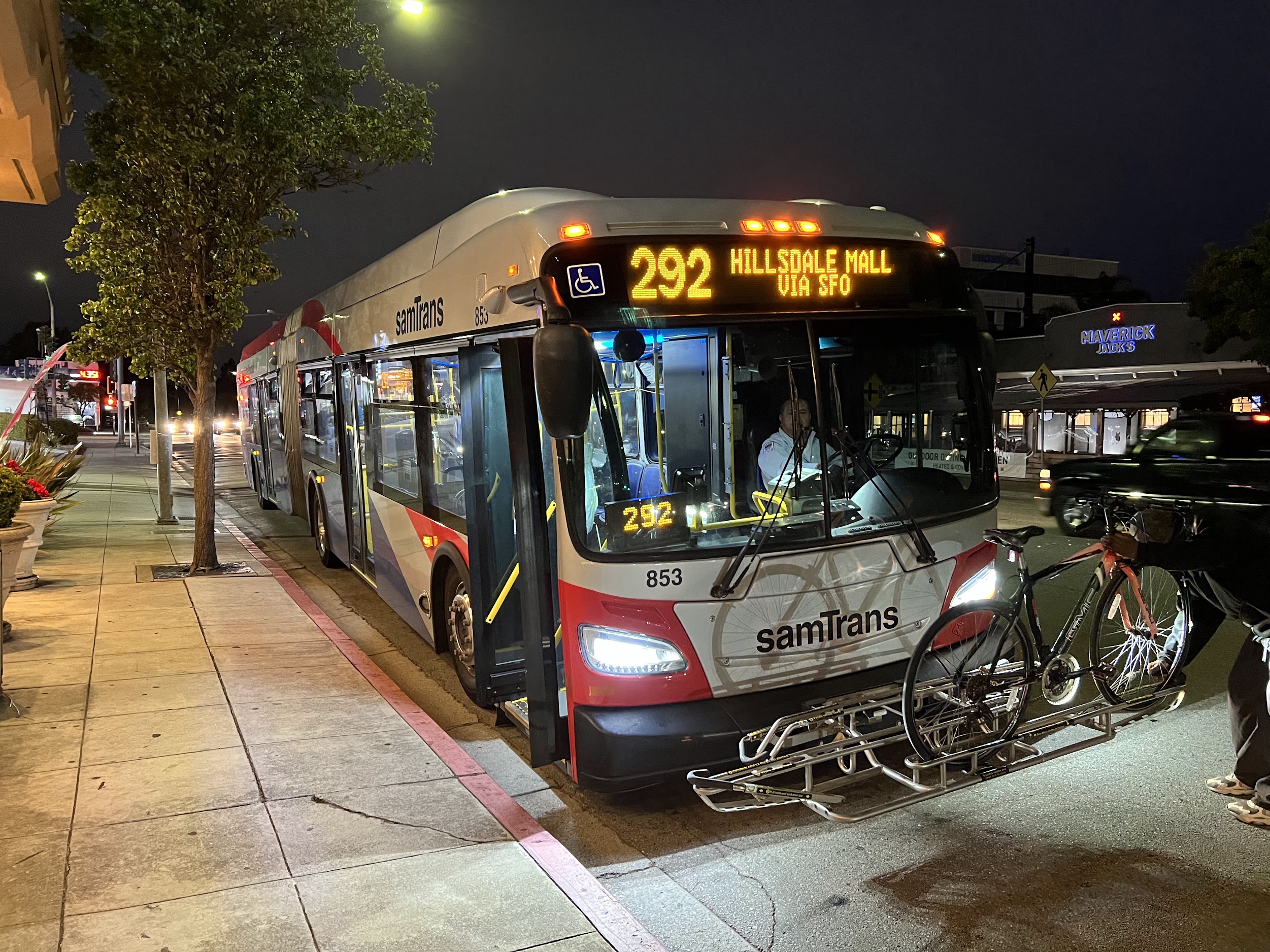 SamTrans awards MV Transportation a five-year contract to operate buses | SamTrans